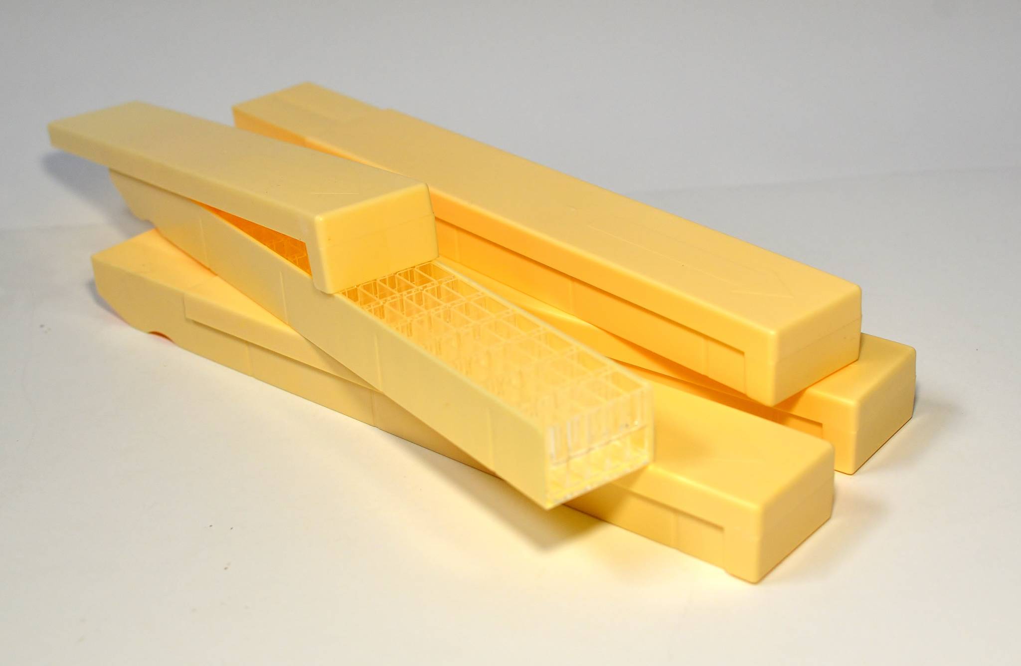 4 Cuvette Trays - 13 Cuvettes/tray - 5 segments/Cuvette (CW-T Cuvette ...